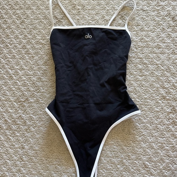 ALO Yoga | Tops | Alo Yoga Black Bodysuit With White Trim | Poshmark